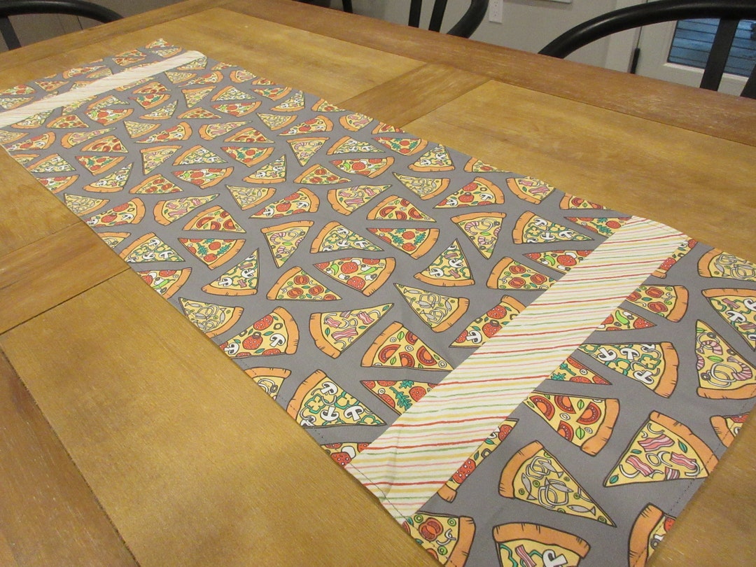 Pizza Party Table Runner, Pizza Dinner, Pizza Decor, Pizza Party, Pizza ...