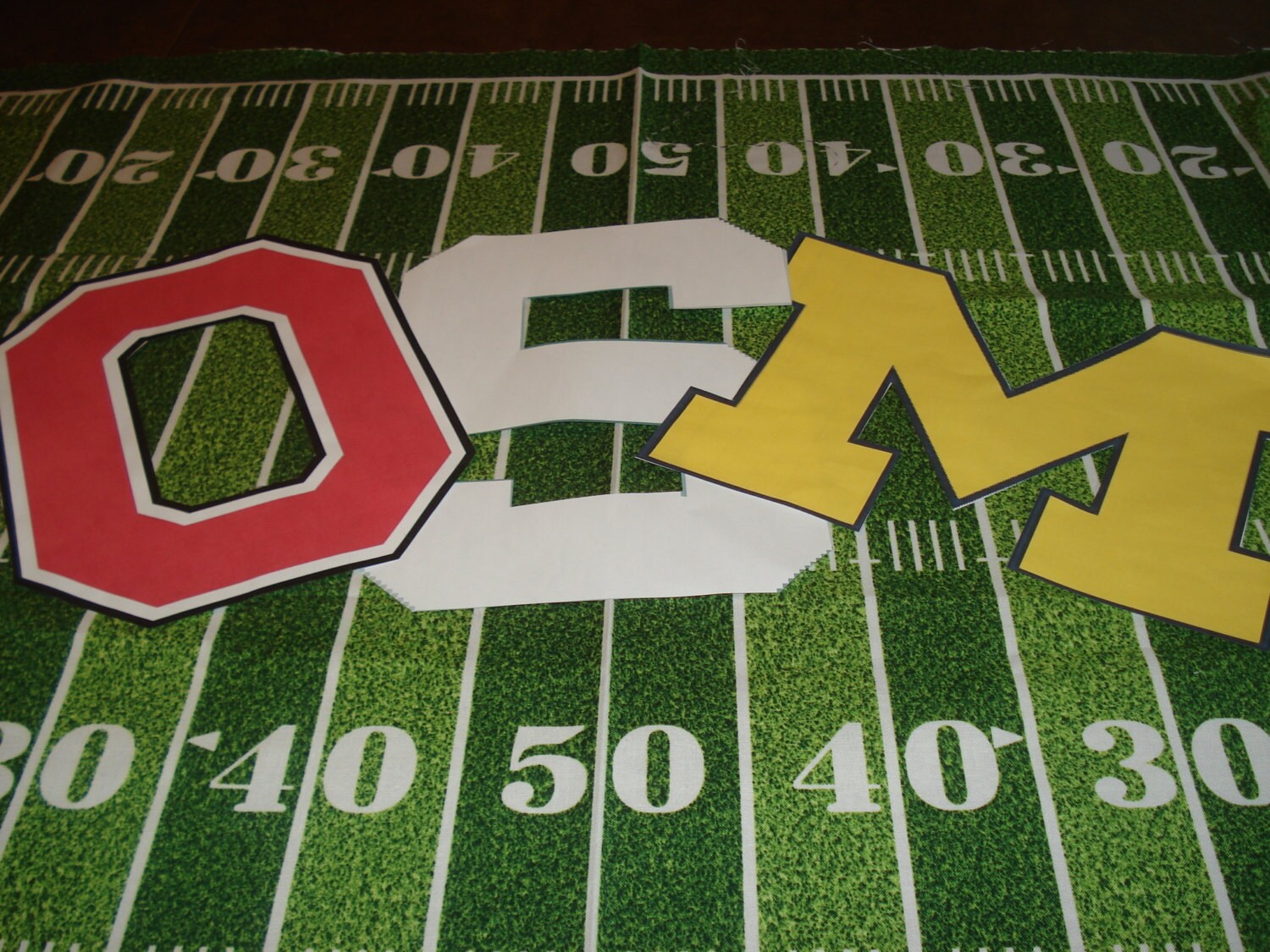 College Table Runner: Personalized Tailgate Table Runner - Etsy