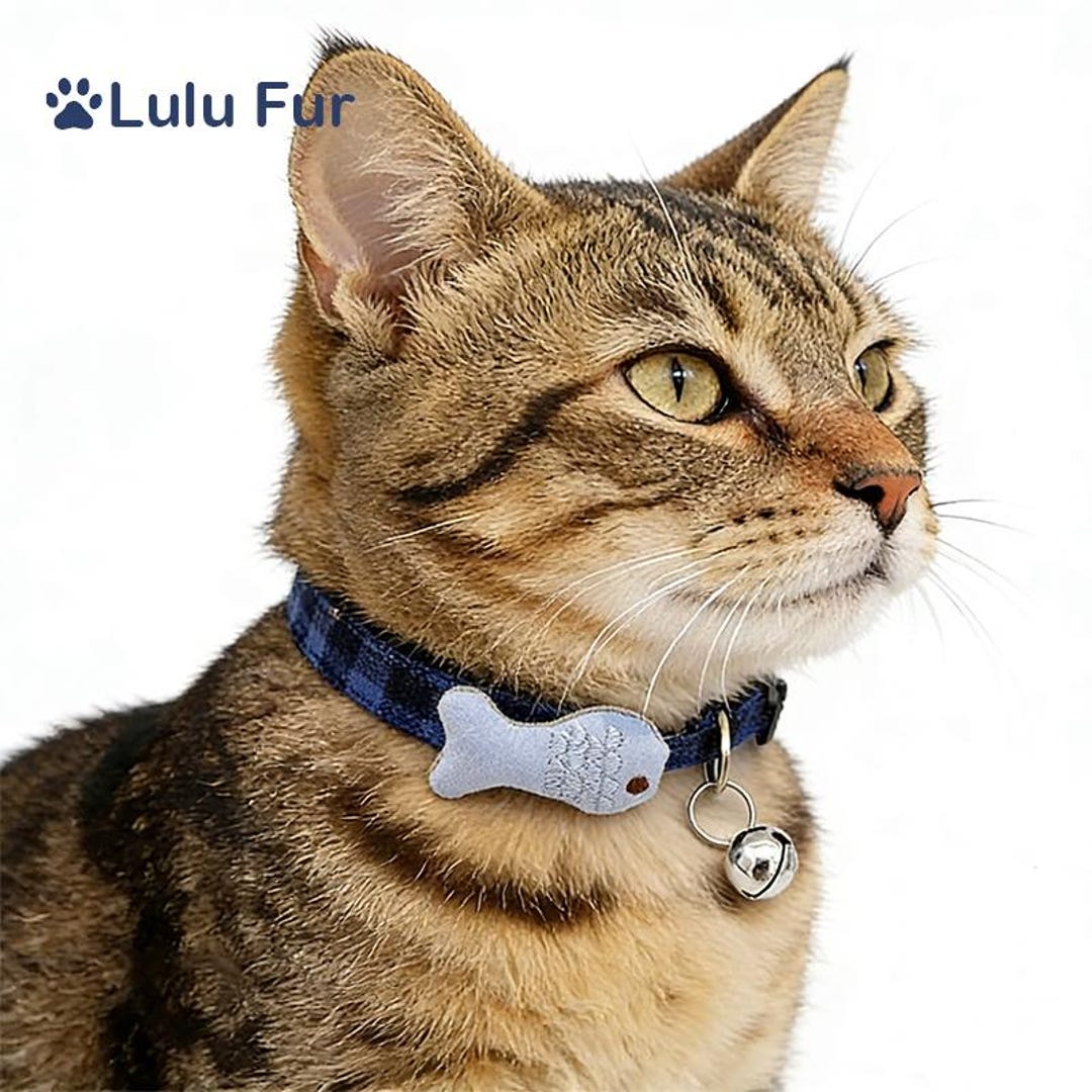 Kawaii Blue Plaid Cat Collar With Plush Fish Charm, Cute Japanese Style ...