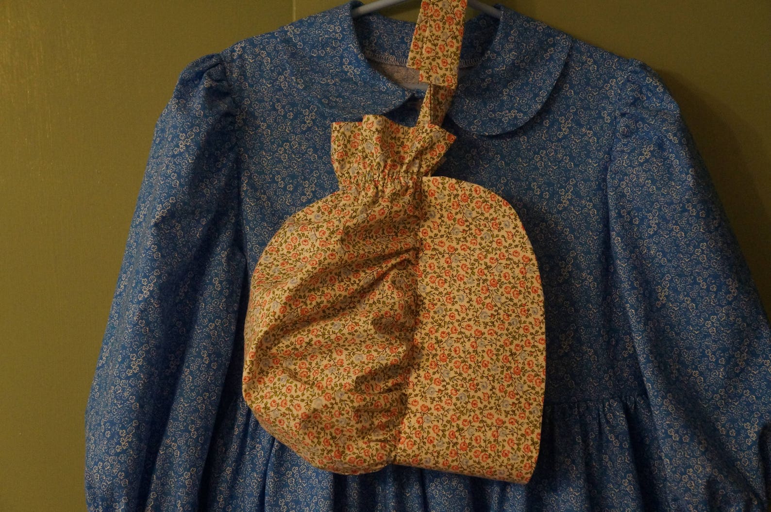 Girls Calico Prairie Bonnet Sz Small, Medium, Large | Prairie | Pioneer ...