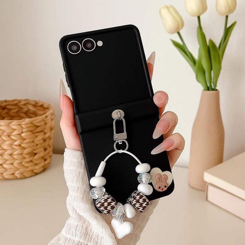 Bunny Galaxy Z Flip Case Set: Soft-touch Cover, Hinge Protector & Chain ...