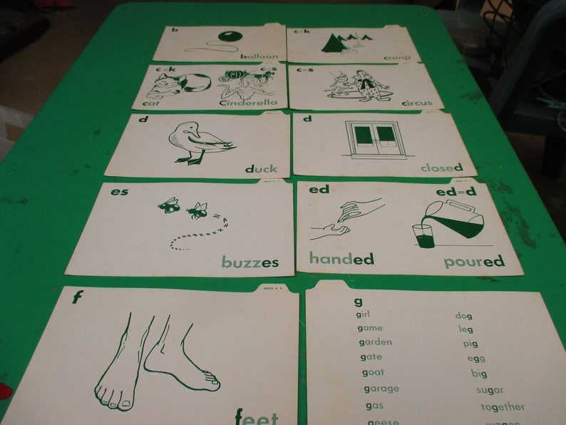 1950s Vintage Uno Phonics Game Cards Letters 10 Cards - Etsy