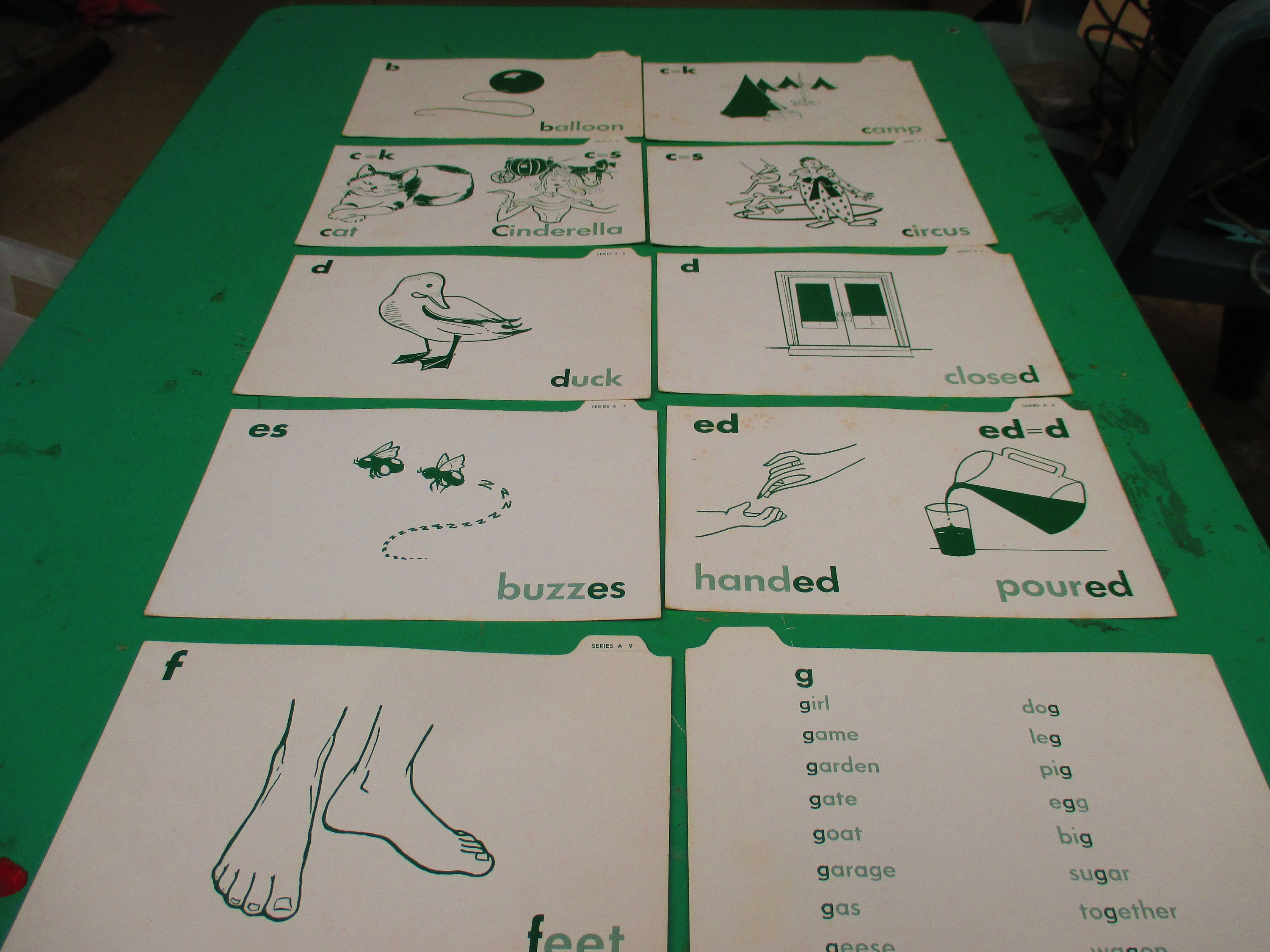 1950s Vintage Uno Phonics Game Cards Letters 10 Cards - Etsy