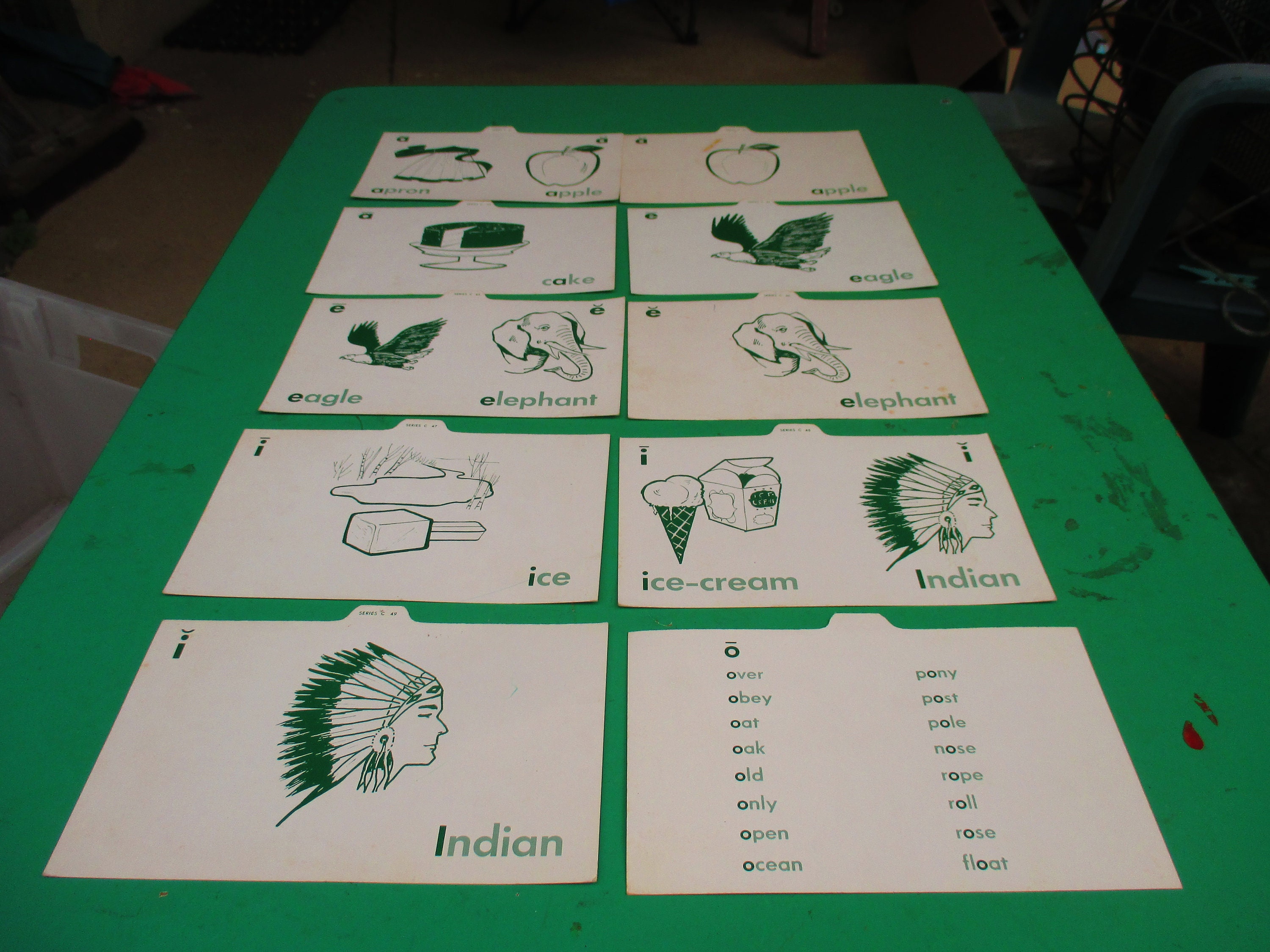 1950s Vintage Uno Phonics Game Cards Letters 10 Cards - Etsy