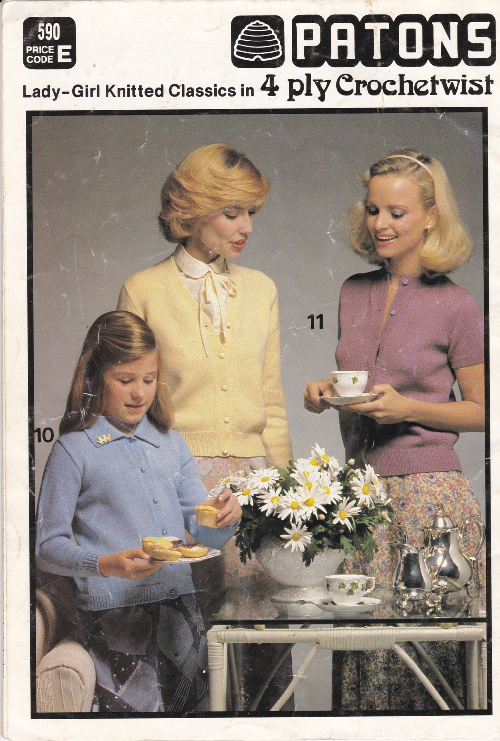 Patons 4 Ply Crochetwist Lady and Girls Knitting Pattern No 590 Vintage ...