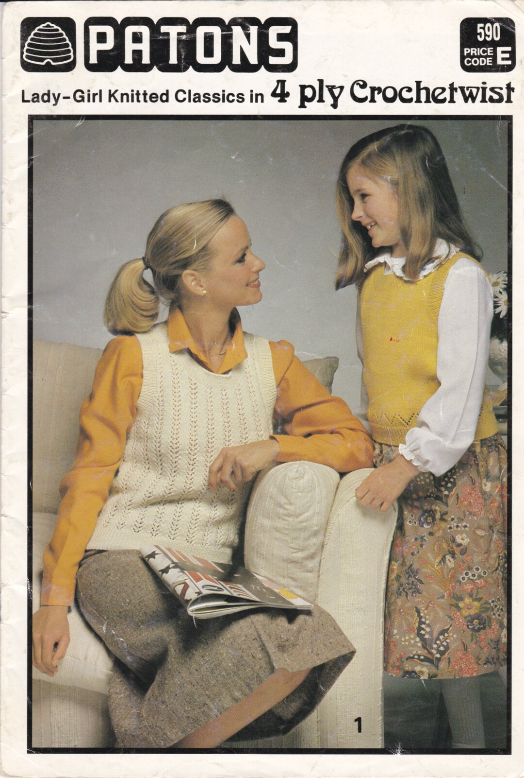 Patons 4 Ply Crochetwist Lady and Girls Knitting Pattern No 590 ...