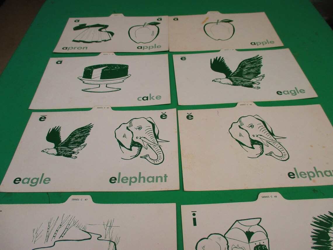 1950s Vintage Uno Phonics Game Cards Letters 10 Cards - Etsy