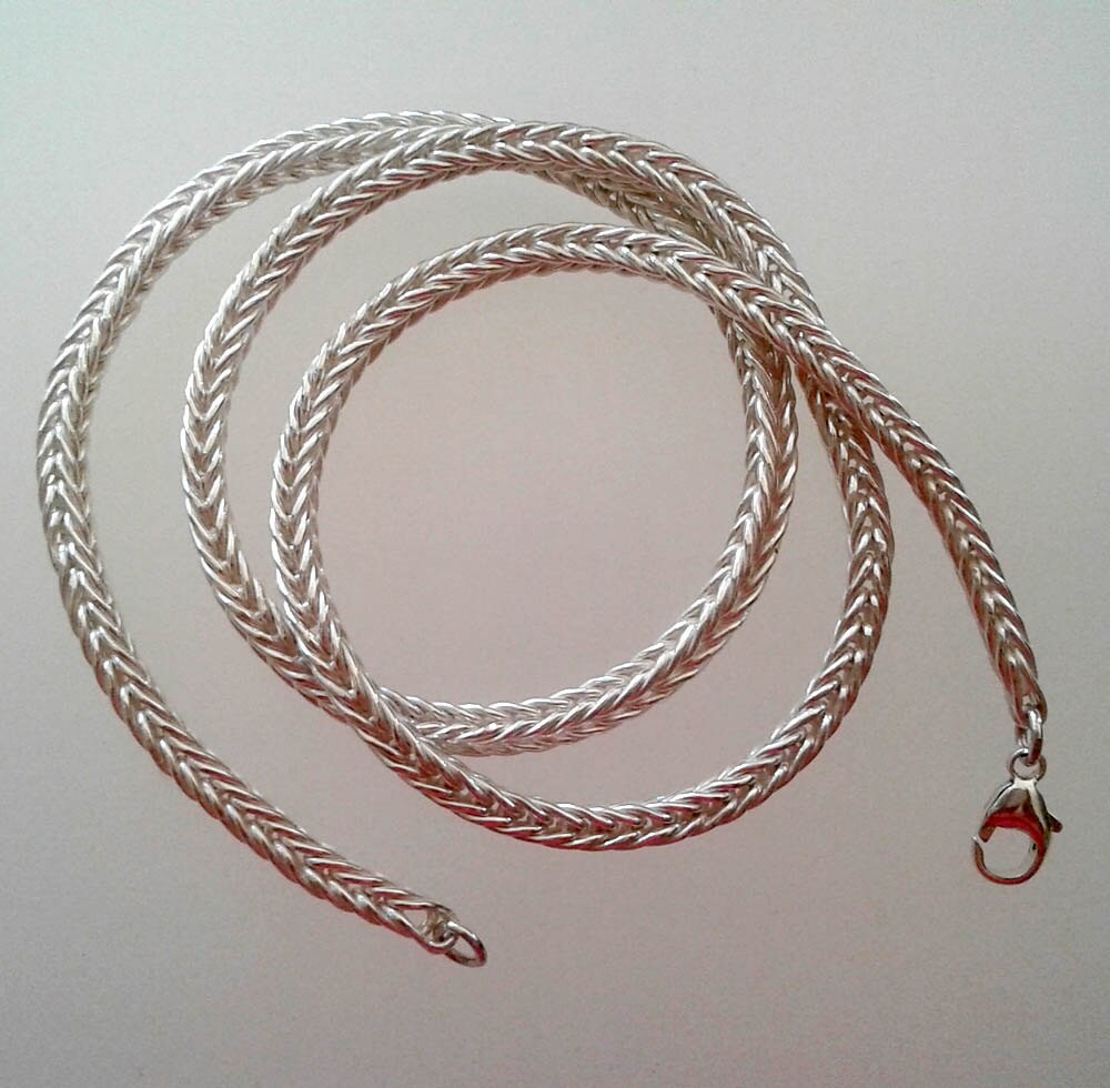 Loop in Loop Chain (sometimes Known as a "foxtail" Chain) - Etsy