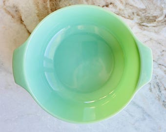 Jadeite Fire King 2000 8x8 Dish - 2 Qt Vintage Anchor Hocking JADE-ITE ...