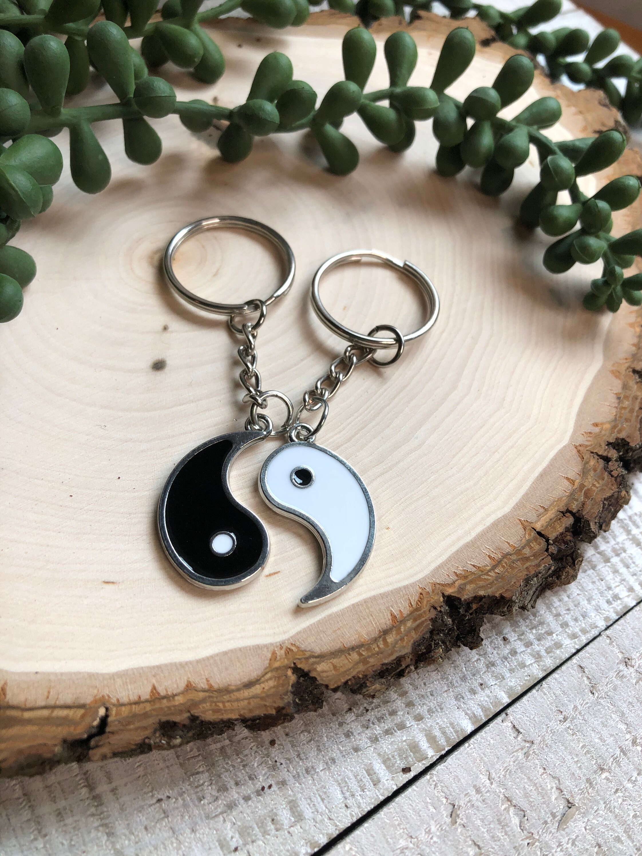 Enamel Set of 2 Yin and Yang Keychain Black and White - Etsy