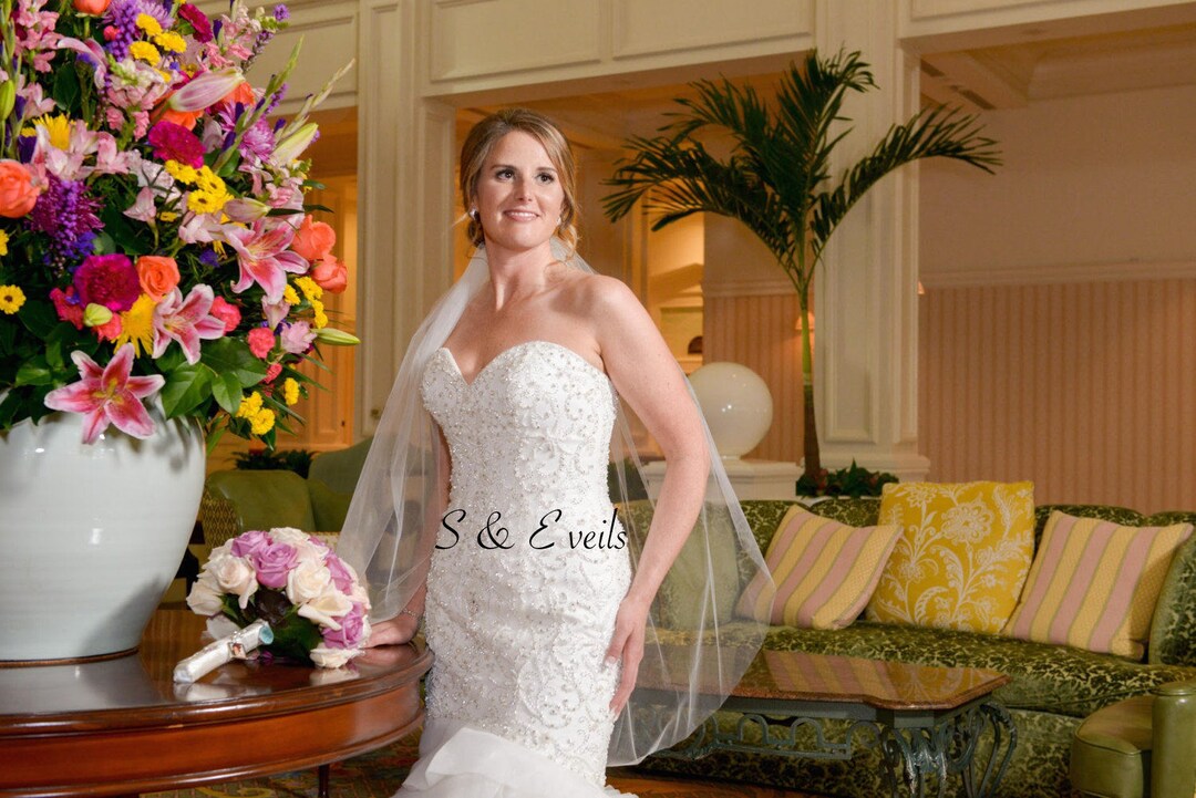 Fingertip Ivory Veil | Wedding Veil, Bridal Veil, Wedding Veil Ivory ...