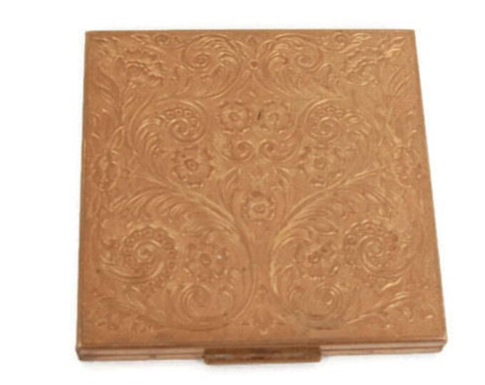 Vintage Elgin American Powder Compact Embossed Floral Heart Design USA ...
