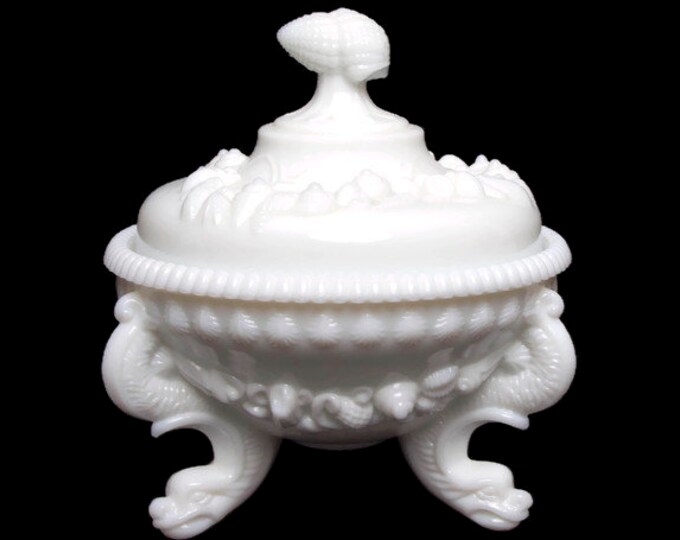 Vintage Westmoreland Argonaut Seashell Covered Candy Dish White Milk ...