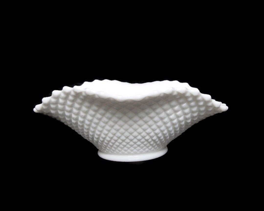 Vintage Westmoreland White Milk Glass Banana Bowl Oval Crimped Edge 12 ...