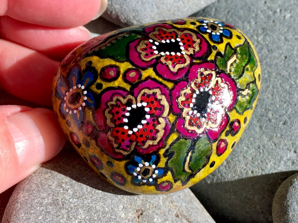 Golden Boho Floral / Painted Rocks/painted Stones/ - Etsy