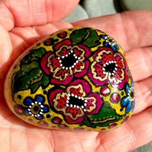 Golden Boho Floral / Painted Rocks/painted Stones/ Paperweights/ Boho ...