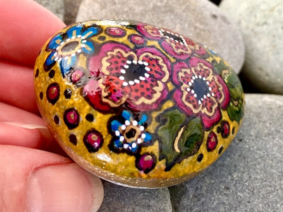 Golden Boho Floral / Painted Rocks/painted Stones/ - Etsy