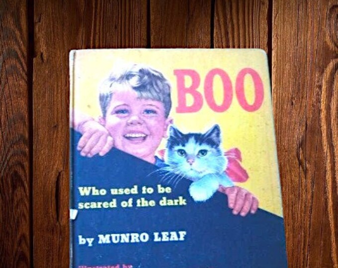 Boo, Who Used to Be Scared of the Dark '50s Children's Book by Munro ...
