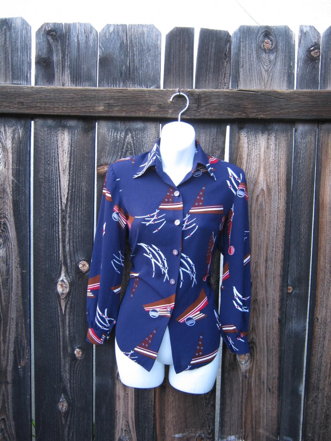Dark Blue Abstract Print 9-5 Blouse; Flowy Form Fitting Small/size 4 ...