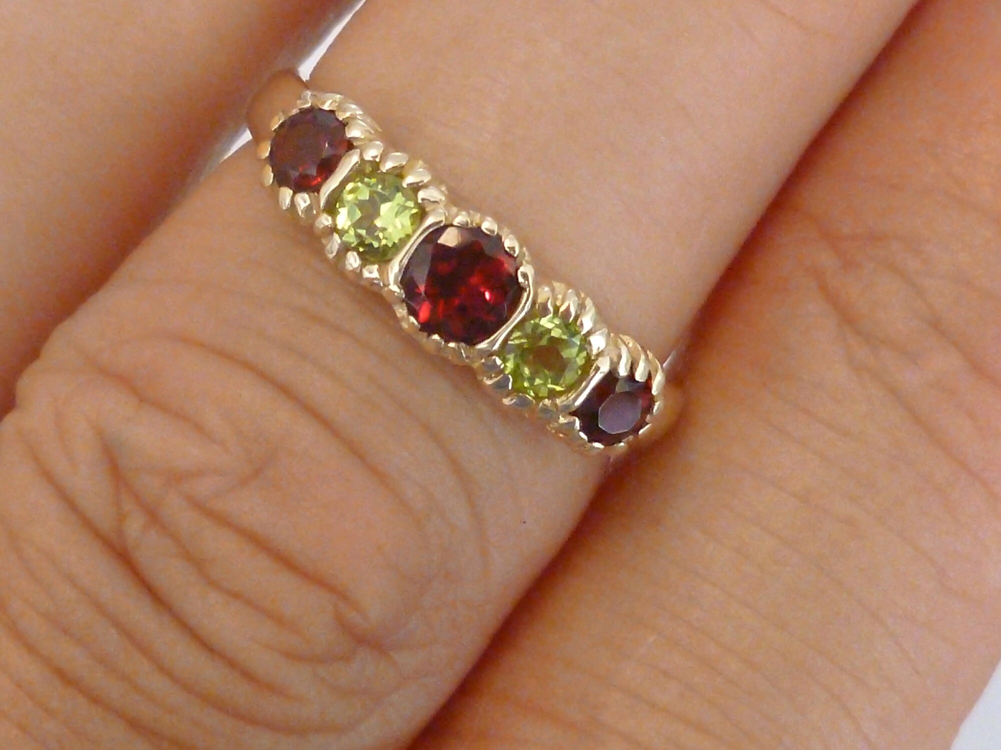 Gold Peridot & Garnet Ring 9ct 9k Solid Yellow Gold Vintage | Etsy