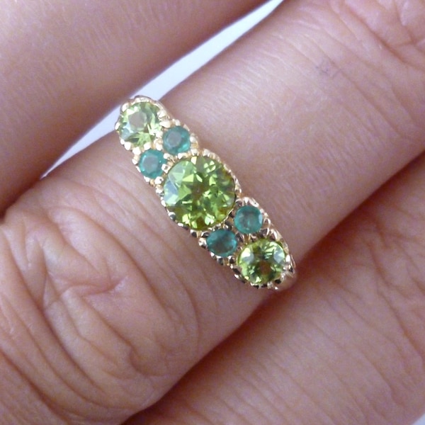 Vintage Peridot Ring - Etsy