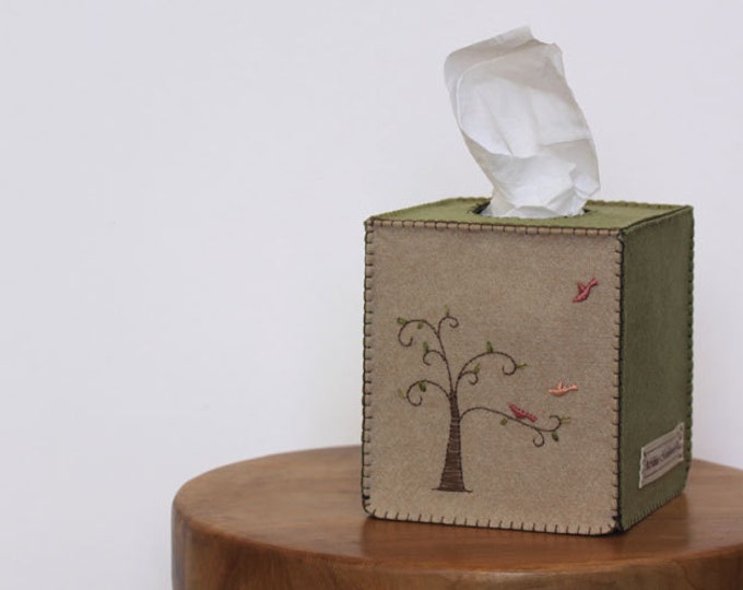 Nikkie's Felt Tree and Birds Tissue Box Cover - Etsy