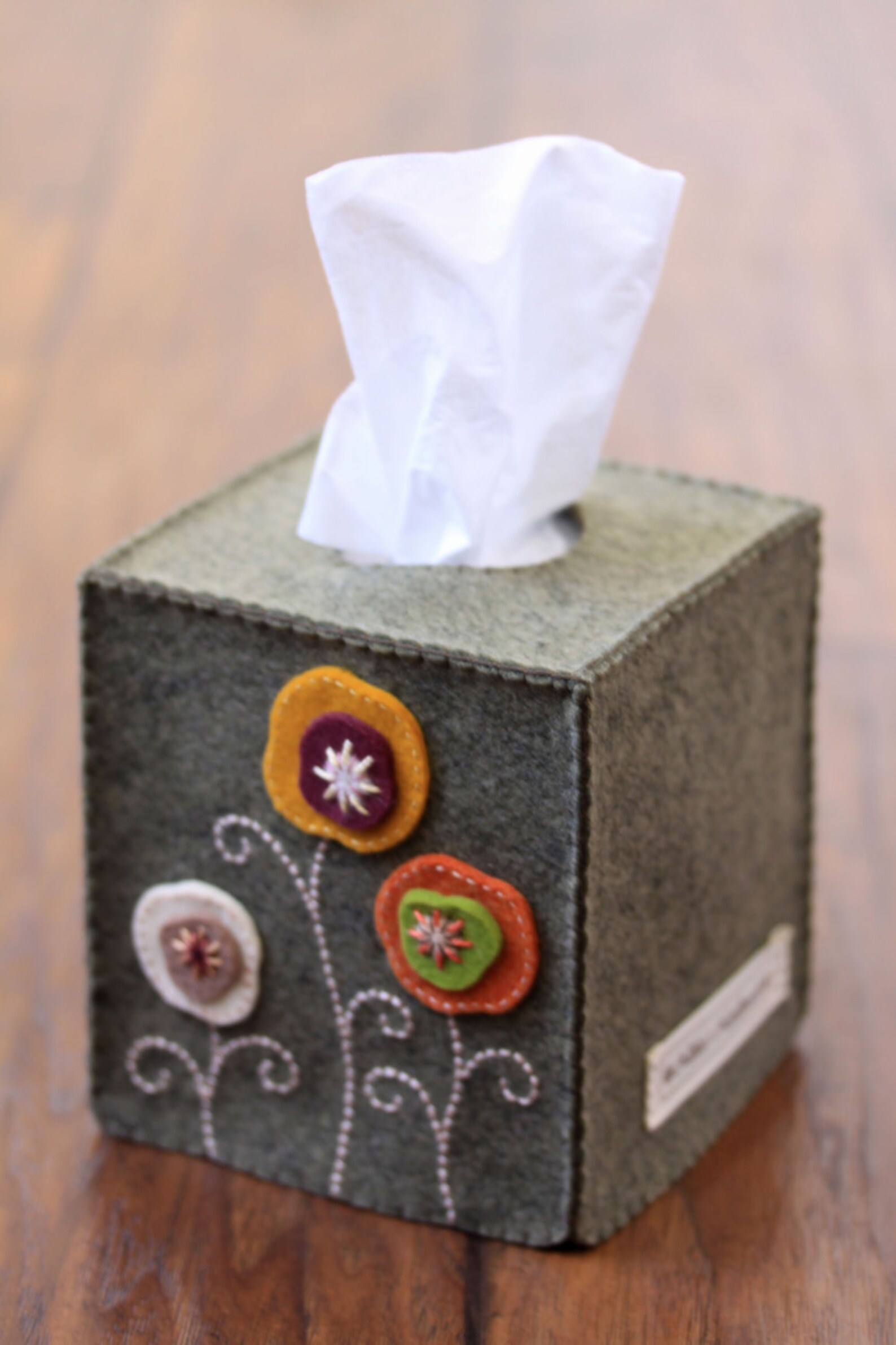 Nikkie's Felt Poppy Tissue Box Cover-artemisiagreen - Etsy