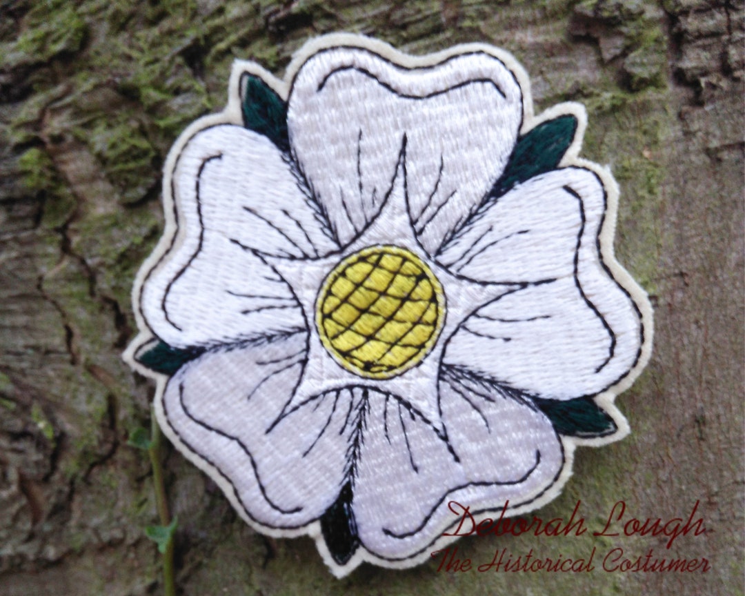 White Rose Embroidered Medieval Livery Badge Yorkist House of York ...