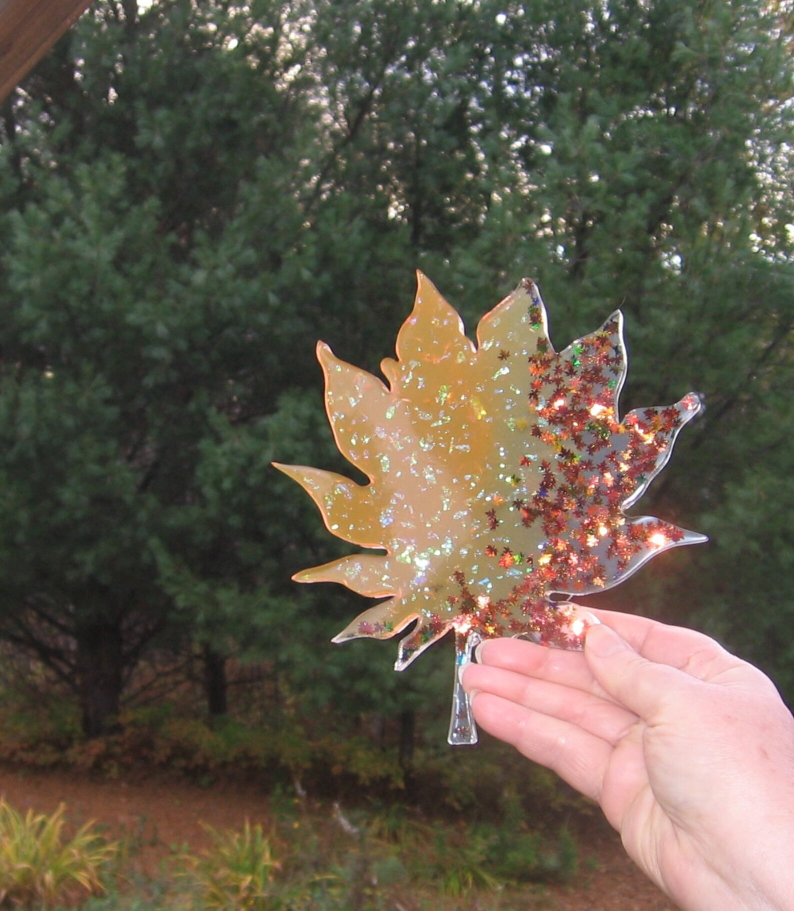 Resin Maple Leaf Tray Trinket Dish With Holographic Maple Leaf Glitter ...