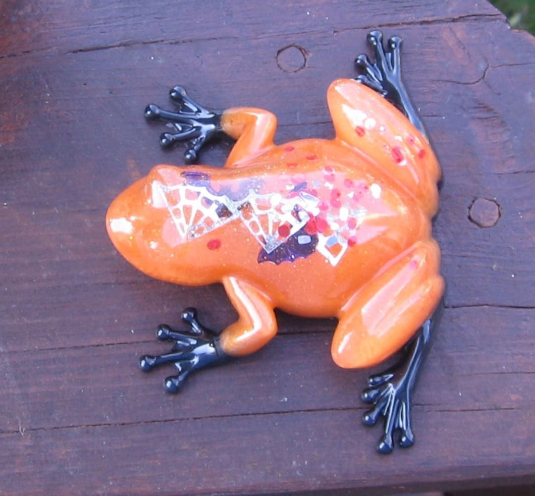 Big Sparkly Resin Frog in Halloween Colors Handmade - Etsy