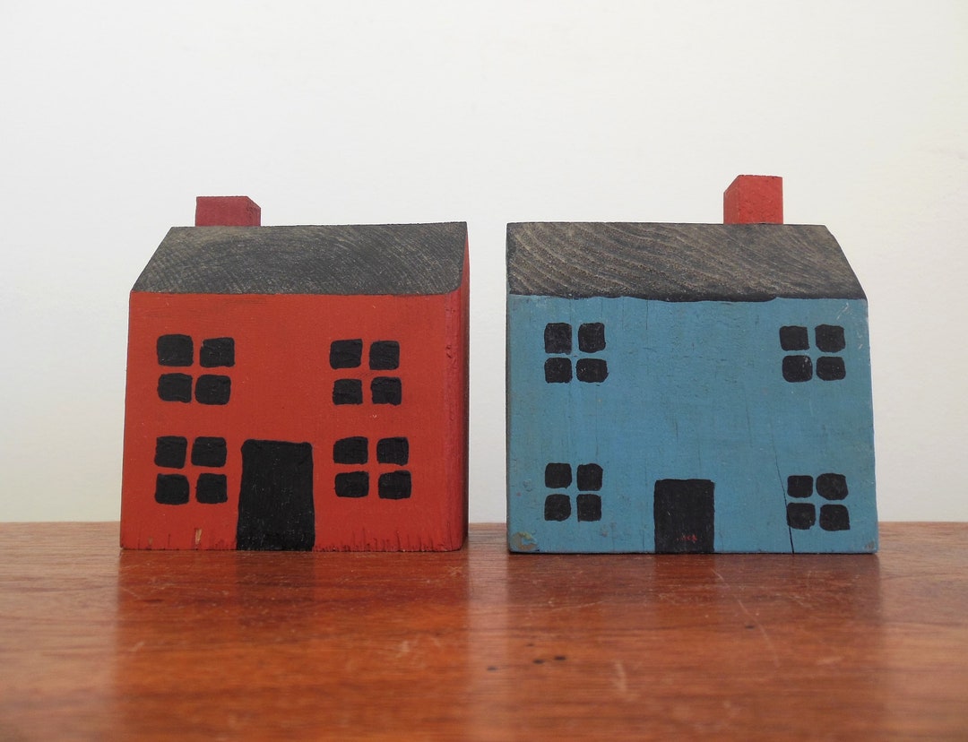 Wood Houses for Christmas Putz Display, 2 Handmade Erzgebirge Style ...