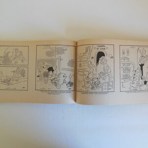 Heathcliff Rockin and Rollin Cat Comic Cartoon Book, Mcnaught Syndicate ...