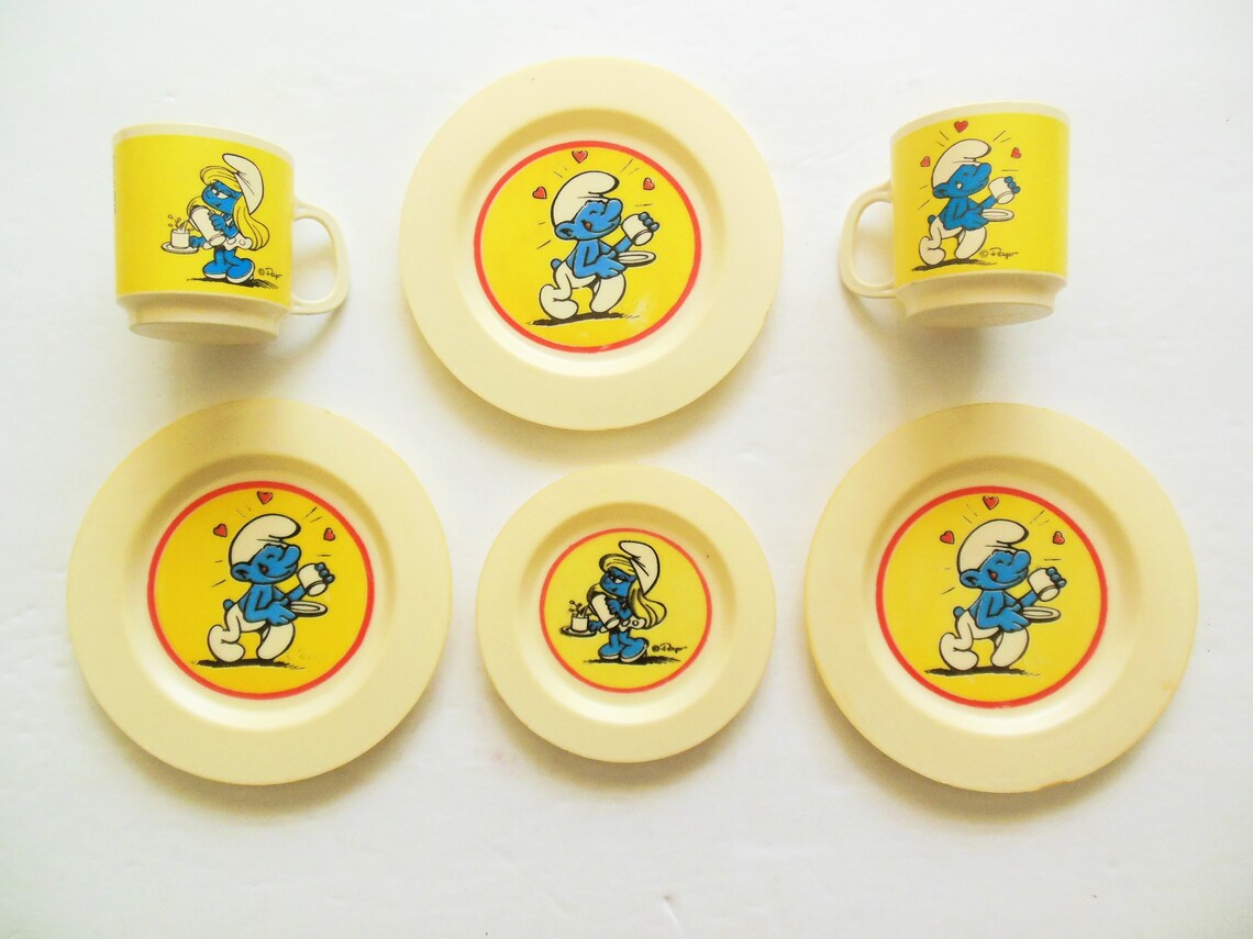 Smurf Toy Plates and Mugs Little Plastic Dinnerware by H G Toys, 6 ...