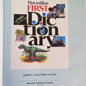 Macmillan First Dictionary, for Beginning Readers, Children's ...