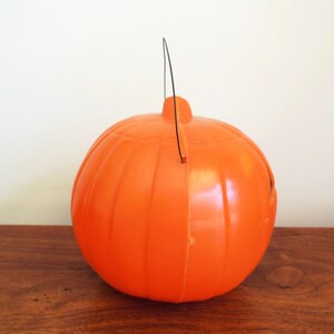 Halloween Hard Plastic Pumpkin Union Products Jack O Lantern With Wire ...