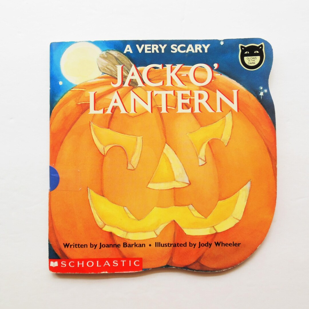 A Very Scary Jack O Lantern Halloween Glow in the Dark Book for ...
