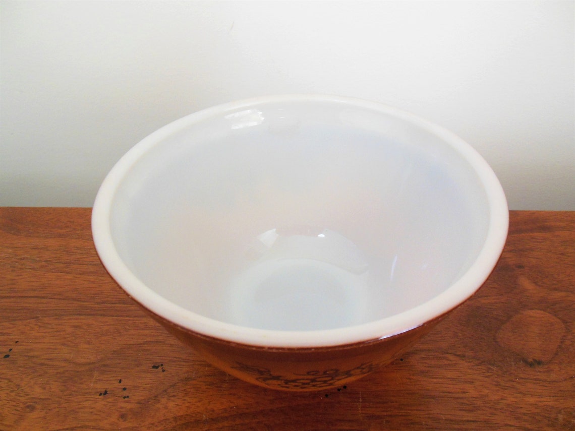 Old Orchard Small Pyrex Mixing Bowl 1 1/2 Pint Ovenware Retro | Etsy