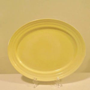 Hazel Atlas Moderntone Platonite, Oval Yellow Ribbed Serving Platter ...