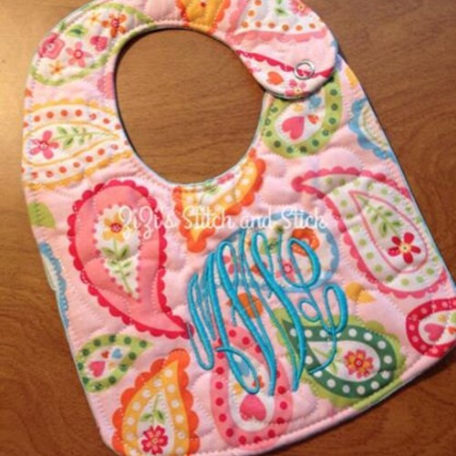 ITH in the Hoop Baby Bib Digital Embroidery Design - Etsy