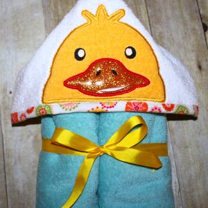 Applique Peeker Duck ITH Duck Foot Fob HL2183 Embroidery File - Etsy