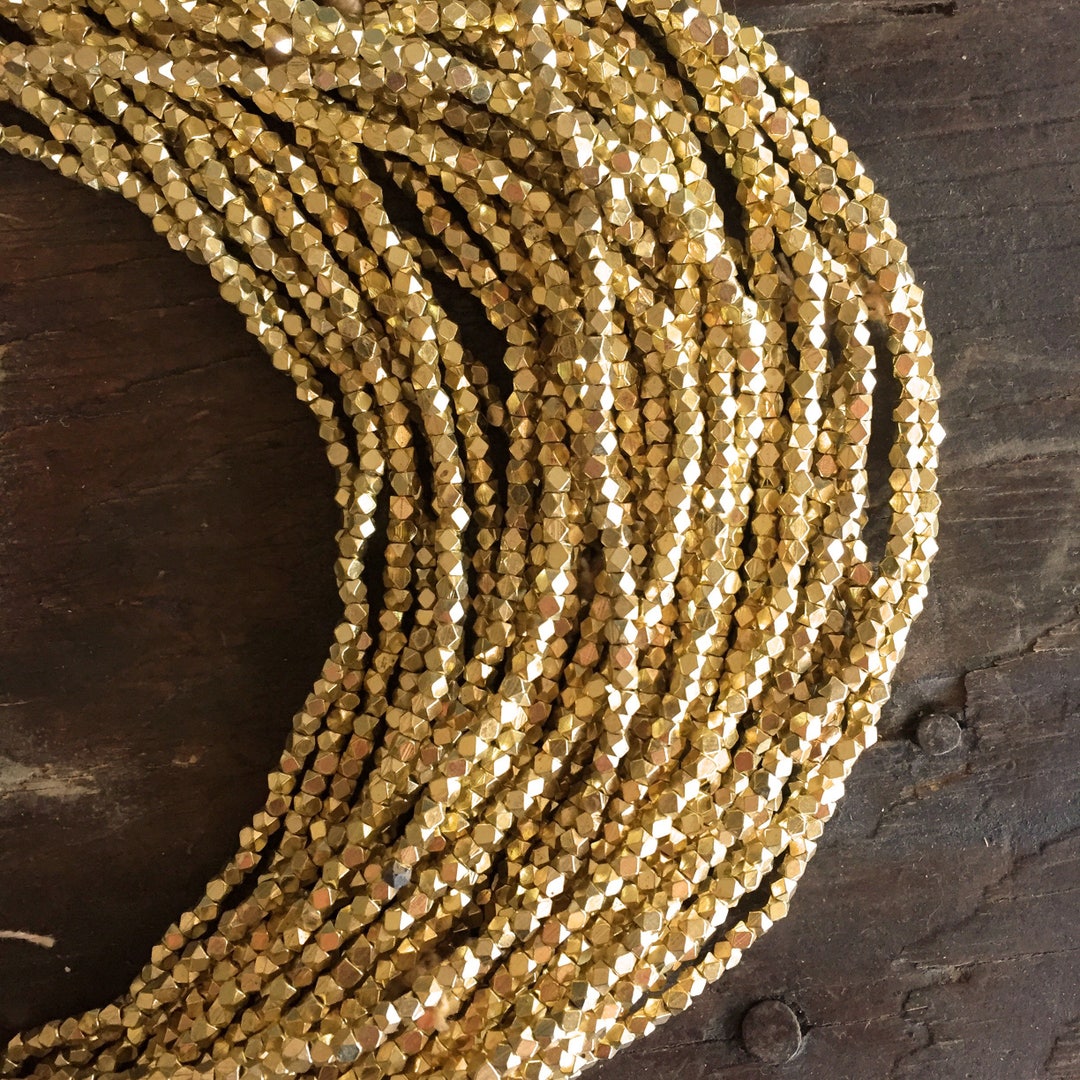 Luxor Bright Gold Small Cornerless Cube Beads 24 Stand Gold Plated 3 ...