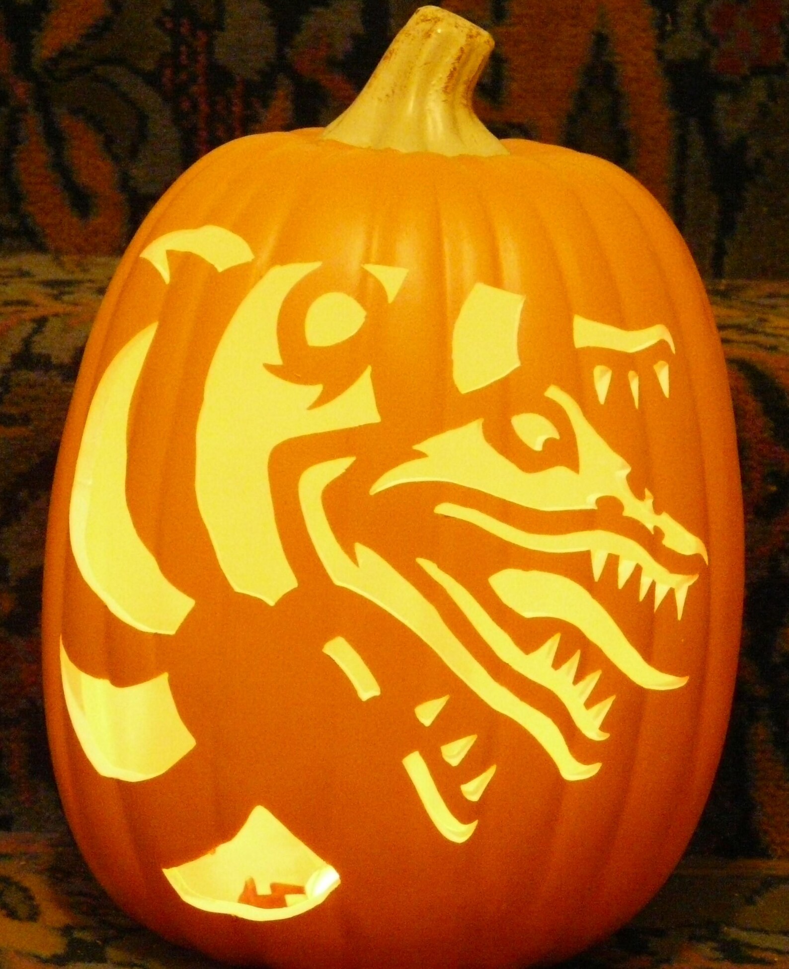 Hand Carved Sand Worm From Beetlejuice on a Foam Pumpkin for Halloween ...