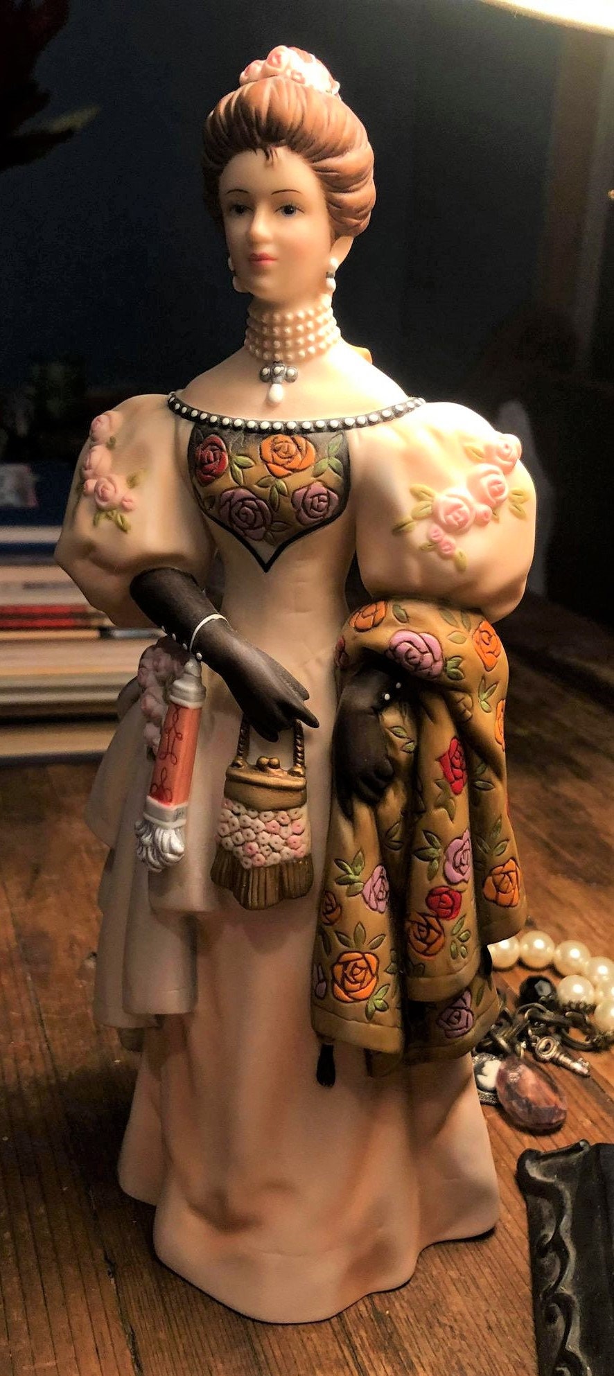 2000 Mrs. Albee ~ Porcelain Figure ~ Commemorative ~ - Etsy