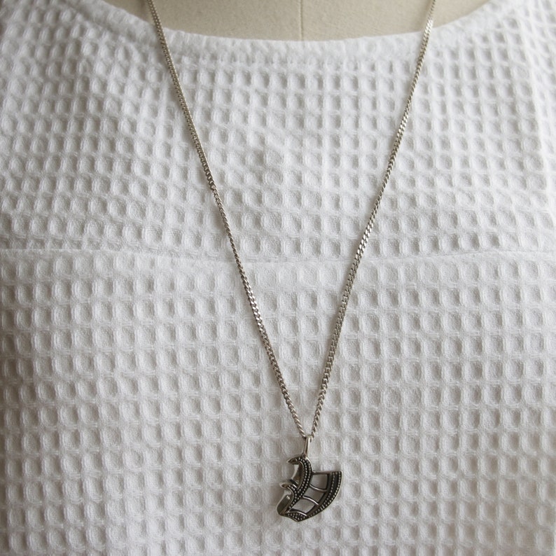 Alphabet V Pendant Necklace for Men Made of Sterling Silver - Etsy