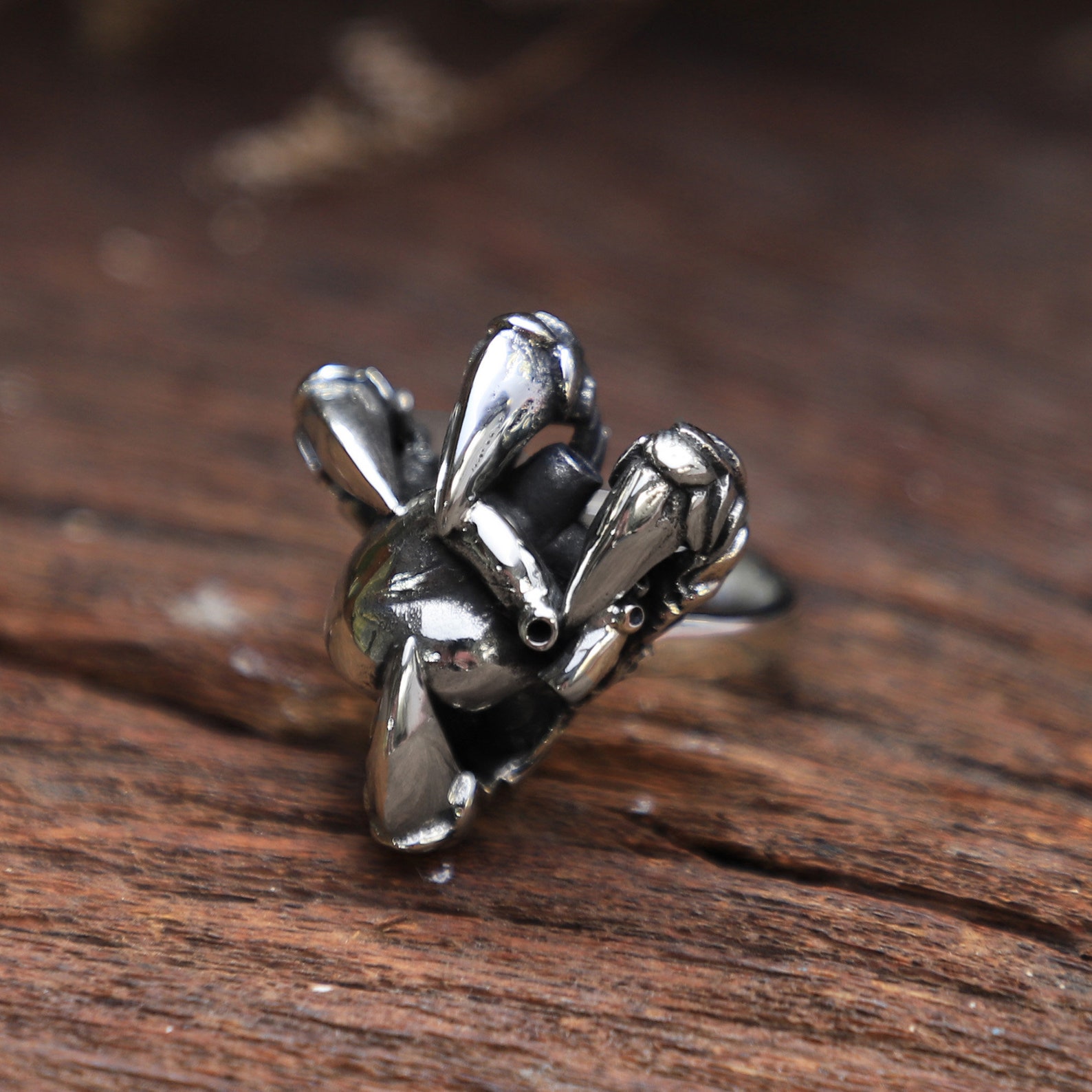 Dragon claw Human heart ring for unisex made of sterling | Etsy