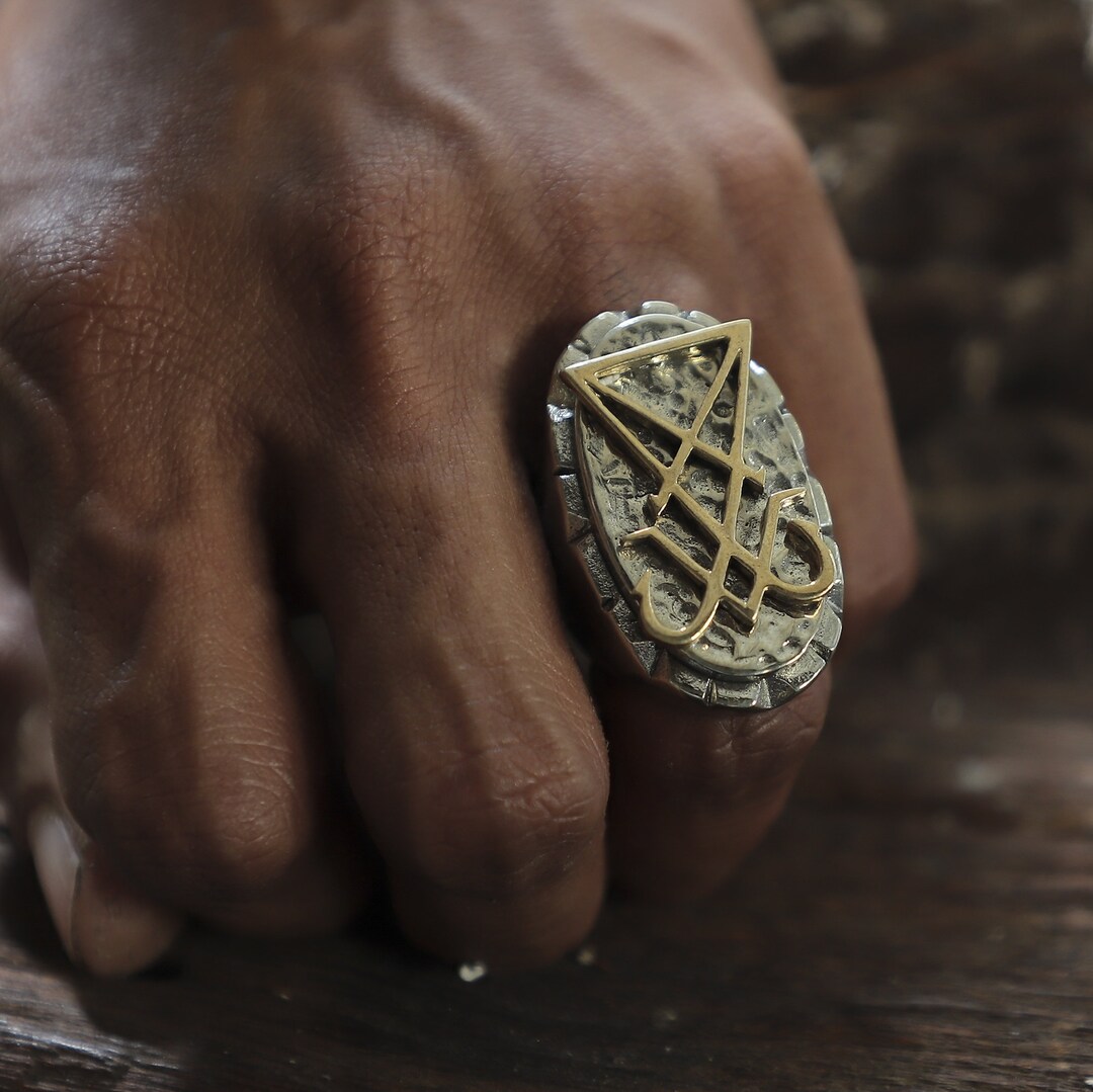 Sigil of Lucifer Pentagram Star Ring for Men Made of Sterling Silver ...