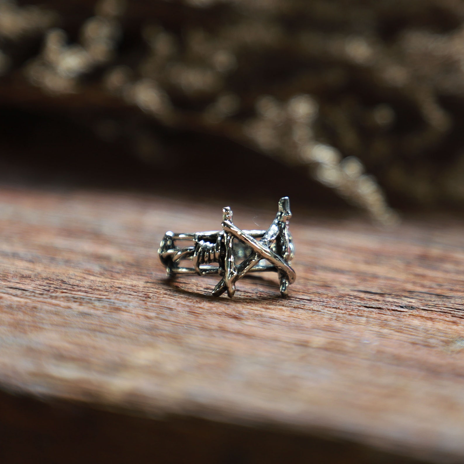 INGUZ Rune Barbed Wire Ring for Unisex Made of Sterling Silver - Etsy