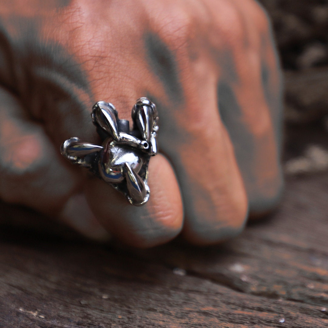 Dragon Claw Human Heart Ring for Unisex Made of Sterling Silver 925 ...