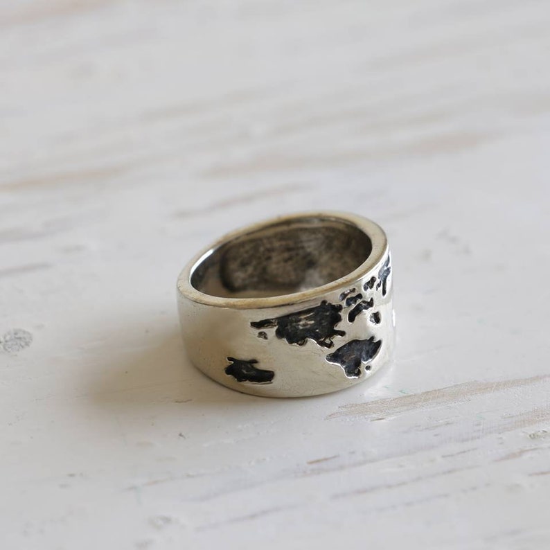 World Map Ring for Unisex Made of Sterling Silver 925 Minimal - Etsy