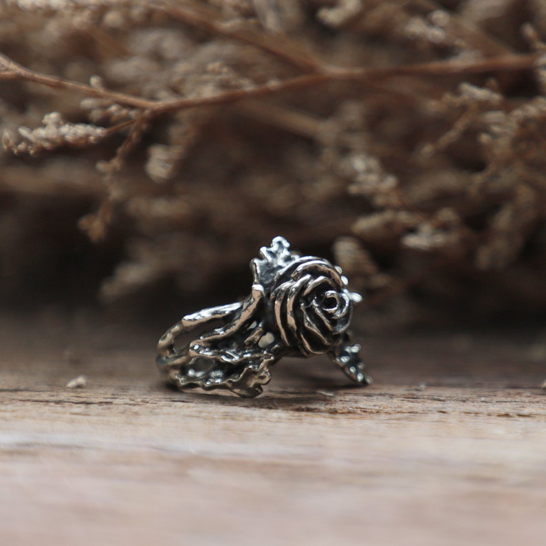 Rose Leaf Vine Thorns Ring for Unisex Made of Sterling Silver 925 ...